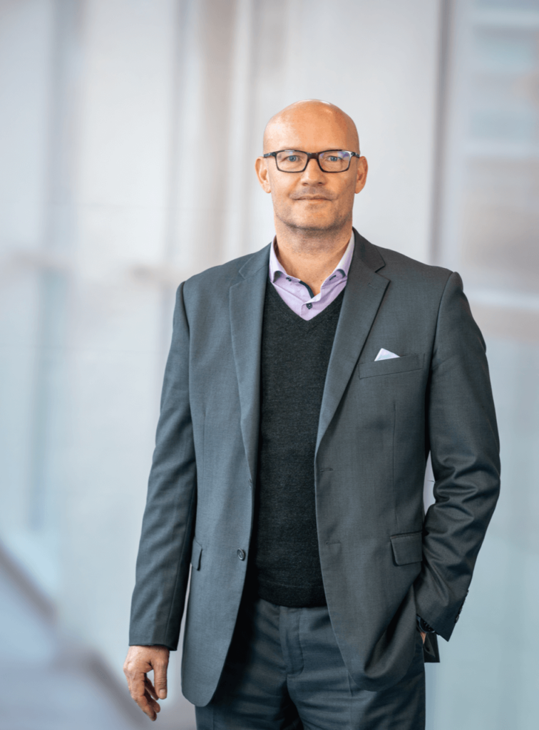 Über Mich - Alexander Nürnberg Versicherung - Wiesbaden